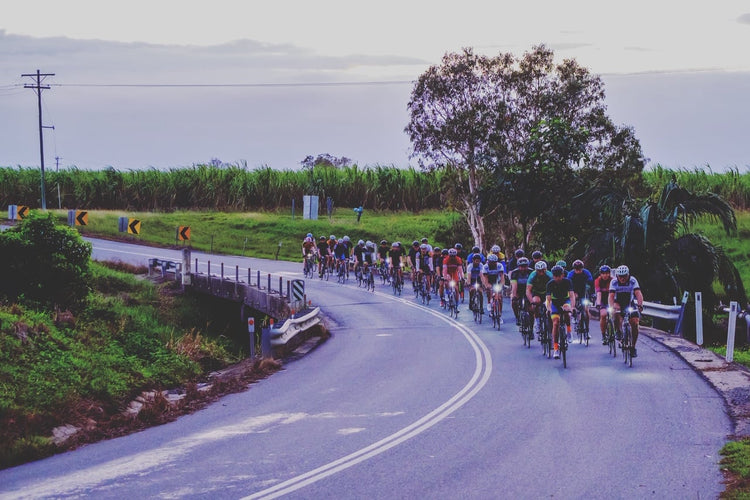 Marlin 5 Gen 3 Purple Flip To Trek Black Fade – Mackay Cycles