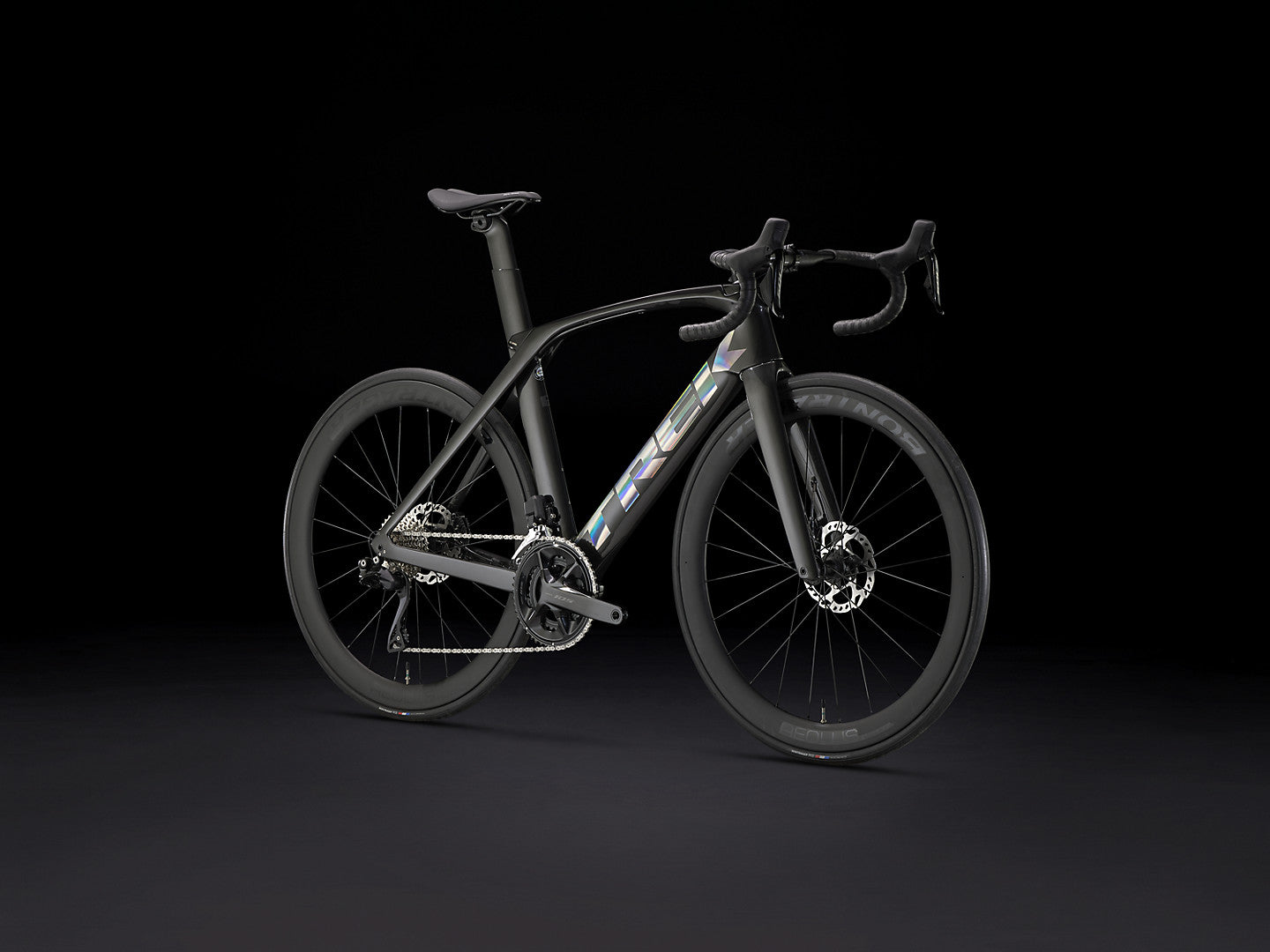 Madone SL 6 Di2 Mackay Cycles